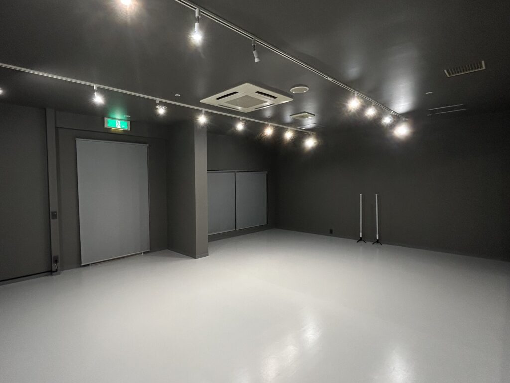 スタジオ一覧 - ZERO DANCE STUDIO