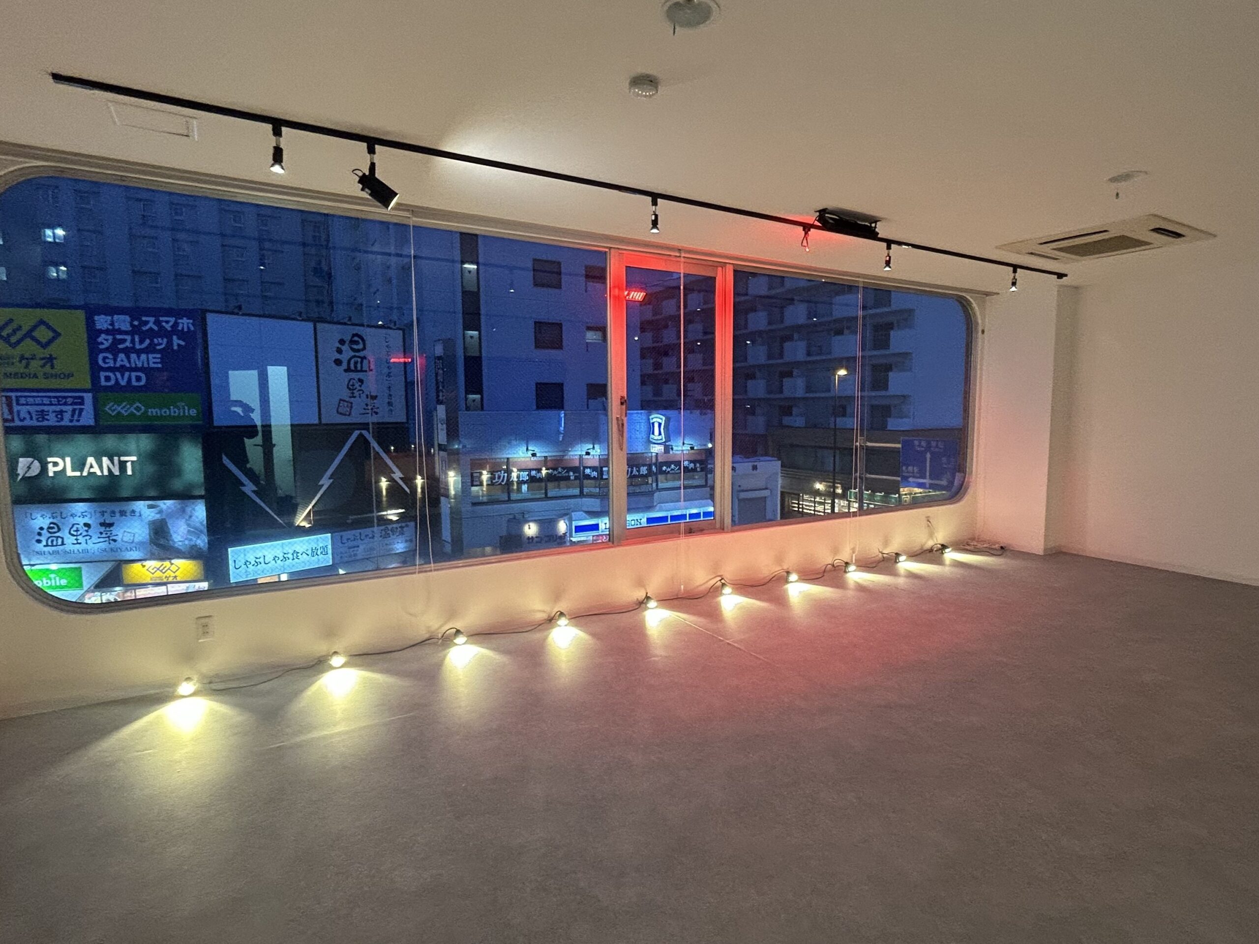 【公式】ZERO DANCE STUDIO (ゼロダンススタジオ)-札幌のレンタルダンススタジオ- 綺麗でオシャレ映えるスタジオ